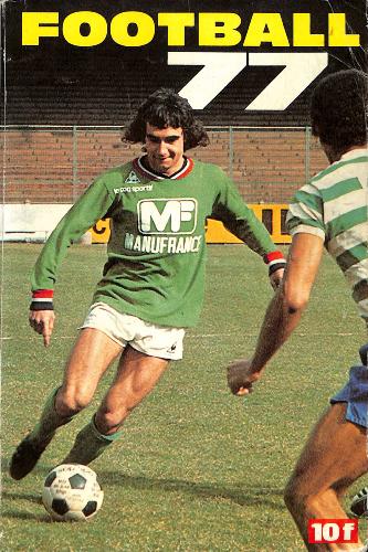 LES CAHIERS DE L'ÉQUIPE DE FOOTBALL 77 À PARTIR DE SEPTEMBRE 75